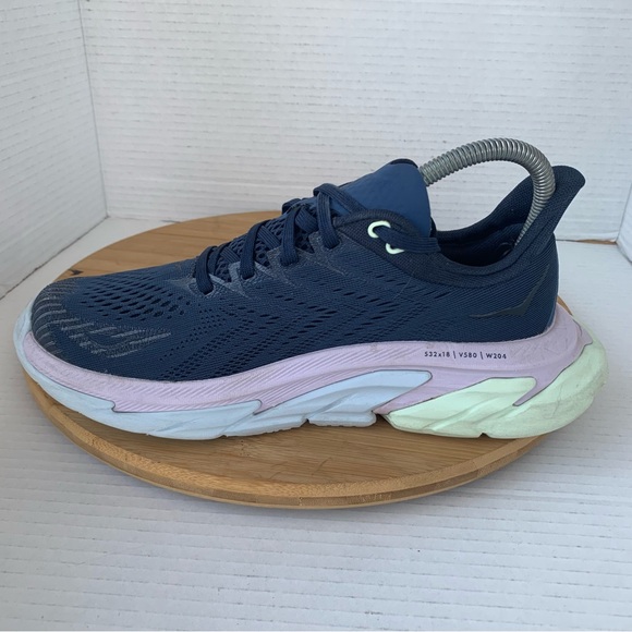 Hoka One One | Shoes | Hoka One One Clifton Edge Women Size 7 Outer Space Orchid Hush 11511 ...